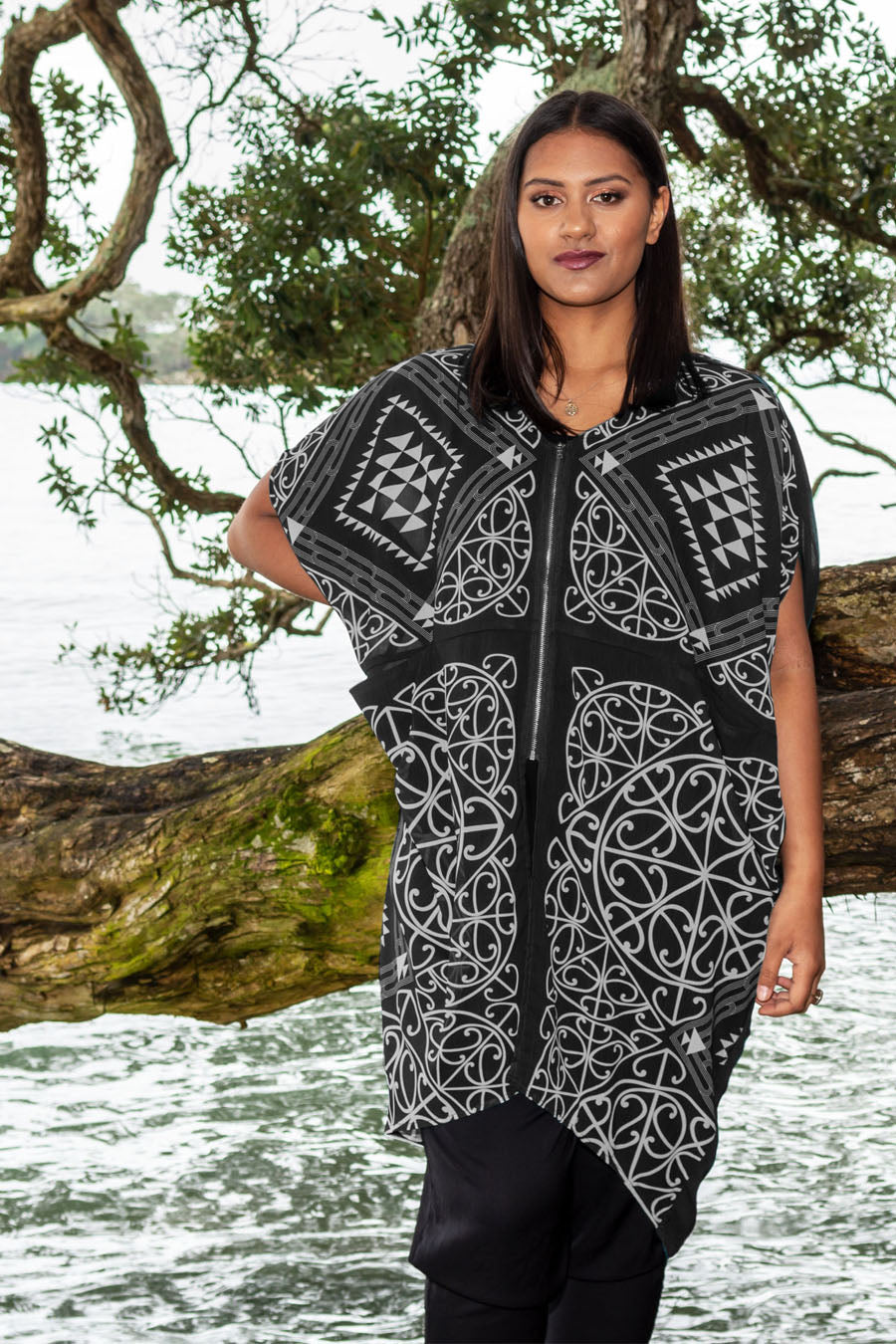 PUTIPUTI KAFTAN - BLACK – Hardout Kiwi Māori Fashion